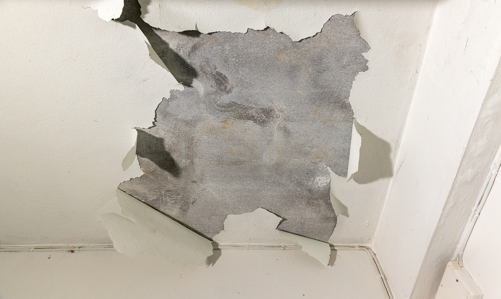 Slab Leak Repair Options Central Florida | Compare 5 Methods & Costs